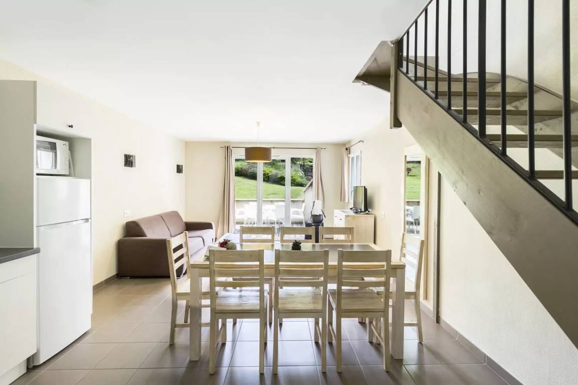 70 M² House ∙ 2 Bedrooms ∙ 8 Guests - Malaucène