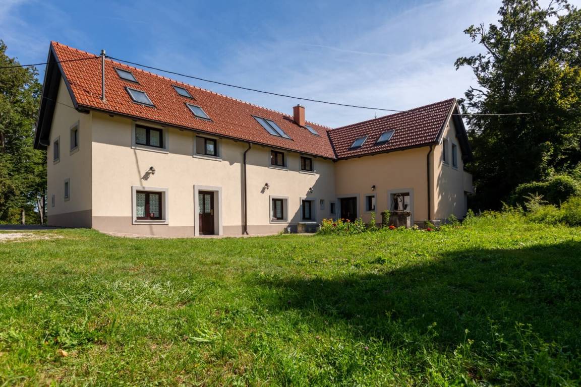 110 M² Appartement ∙ 3 Chambres ∙ 10 Personnes - Slap