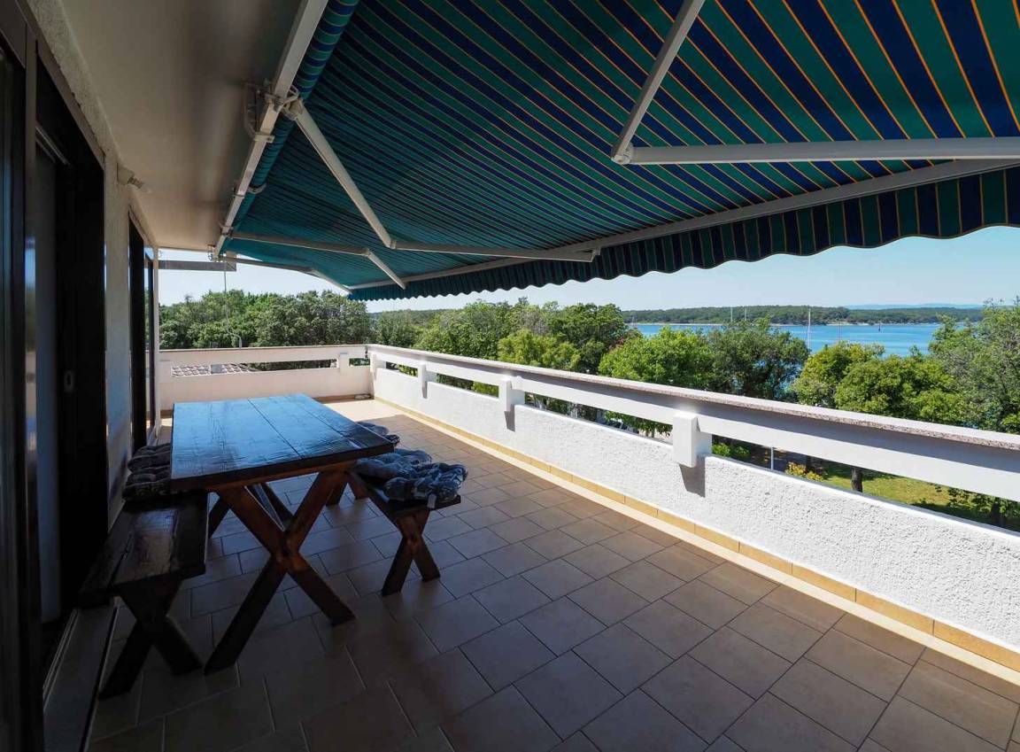 150 M² Apartment ∙ 4 Bedrooms ∙ 7 Guests - Krk