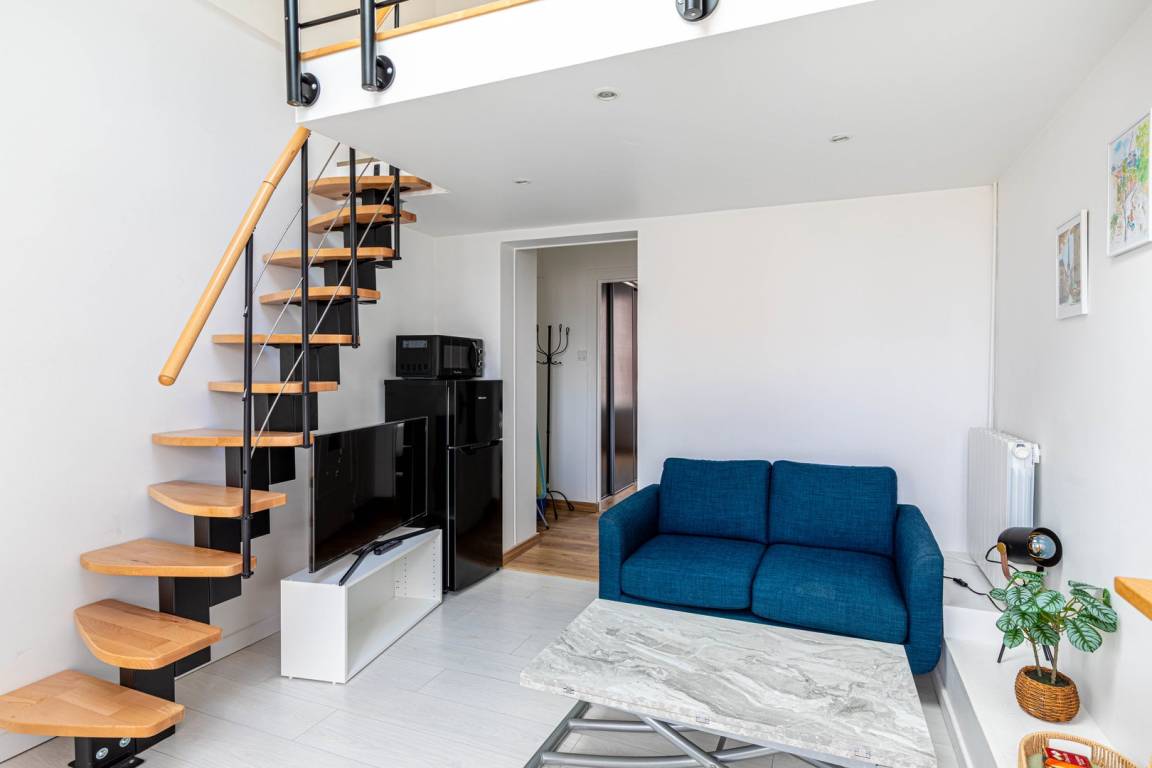 30 M² Apartamento ∙ 2 Habitaciones ∙ 4 Huéspedes - Aubervilliers