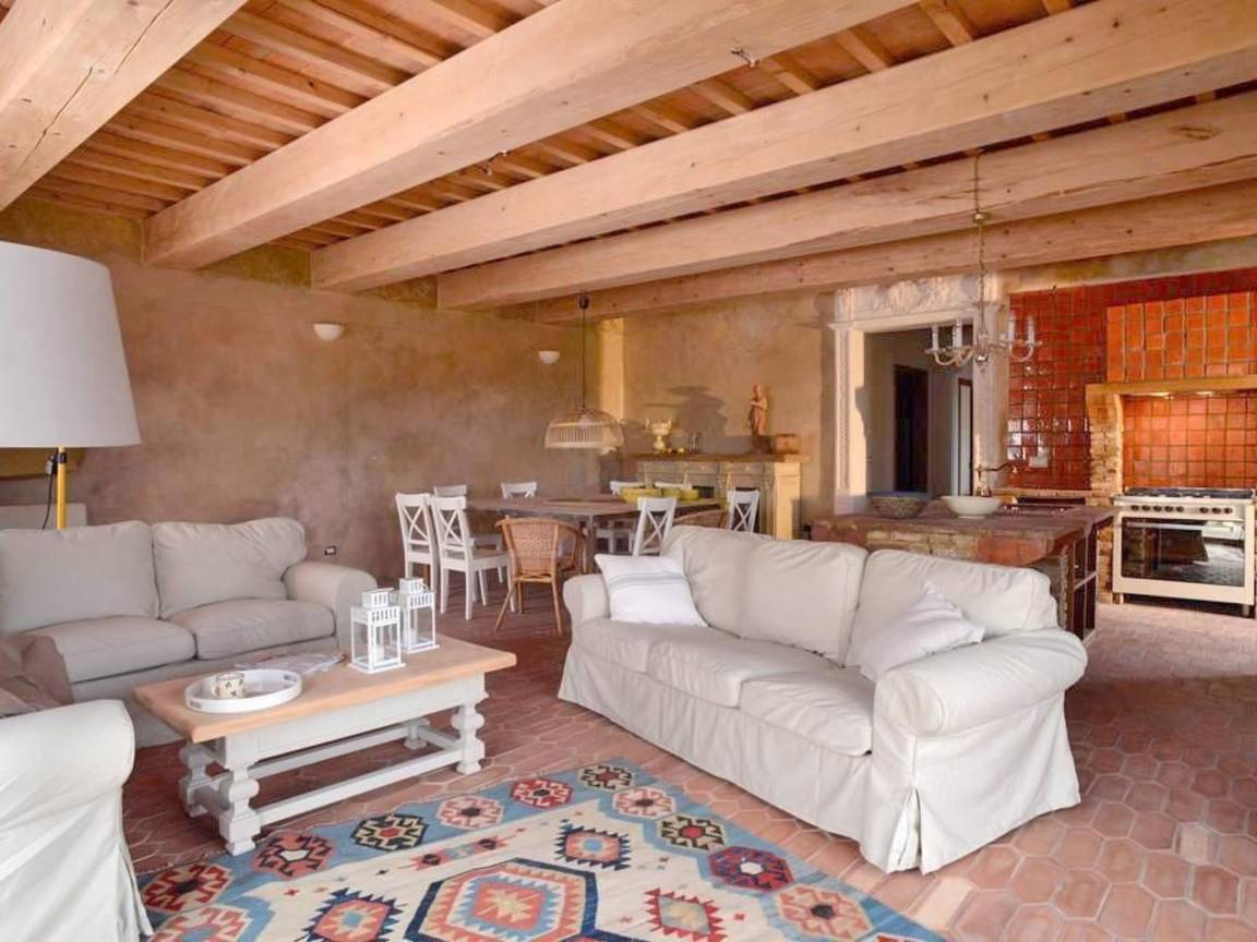 134 M² Apartment ∙ 4 Bedrooms ∙ 8 Guests - Volterra