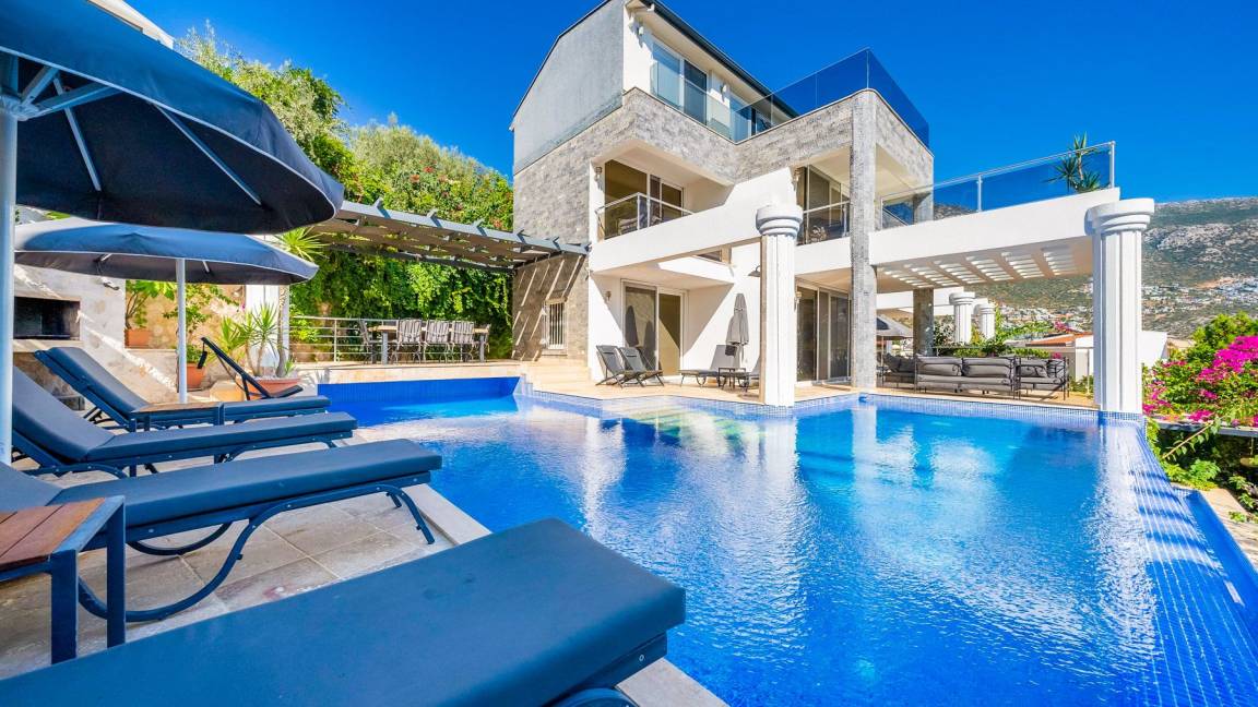Villa ∙ 6 Bedrooms ∙ 12 Guests - Kalkan