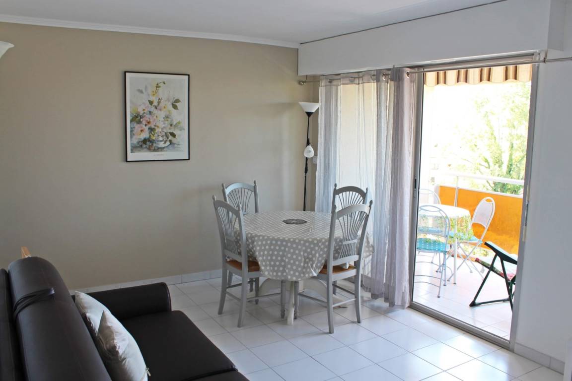 38 M² Appartement ∙ 1 Chambre ∙ 4 Personnes - Fréjus