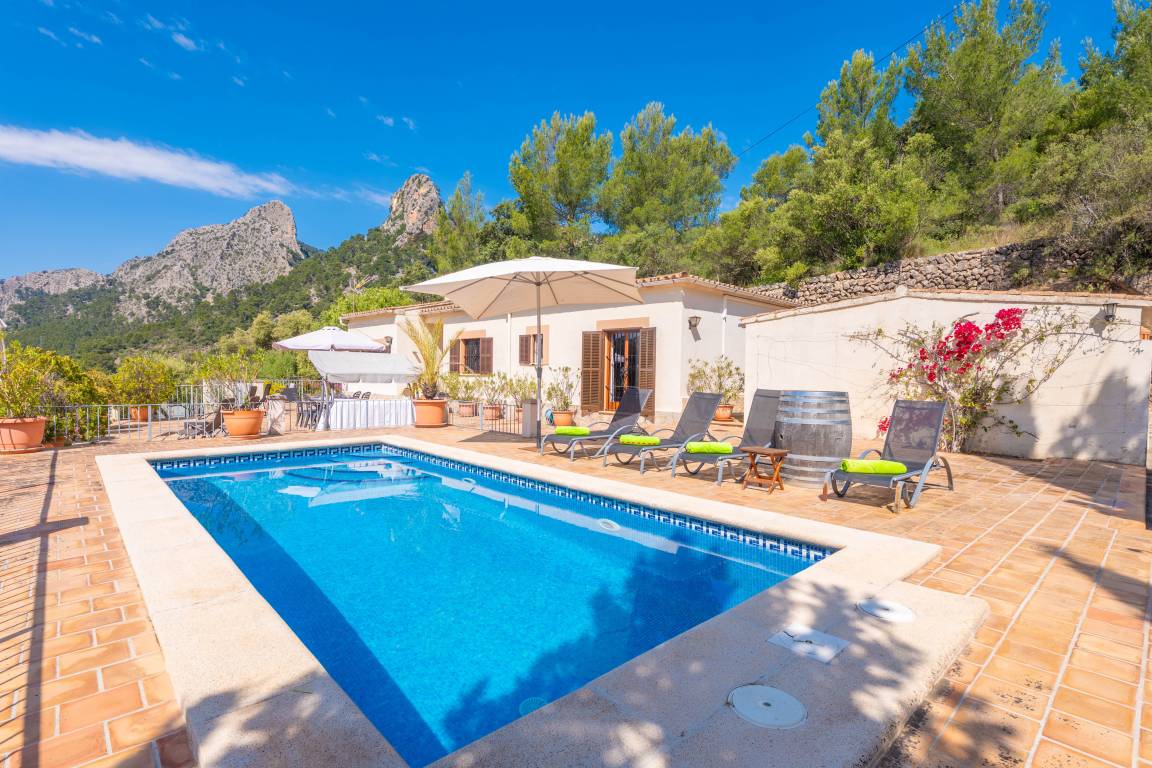 120 M² Villa ∙ 3 Chambres ∙ 6 Personnes - Deià