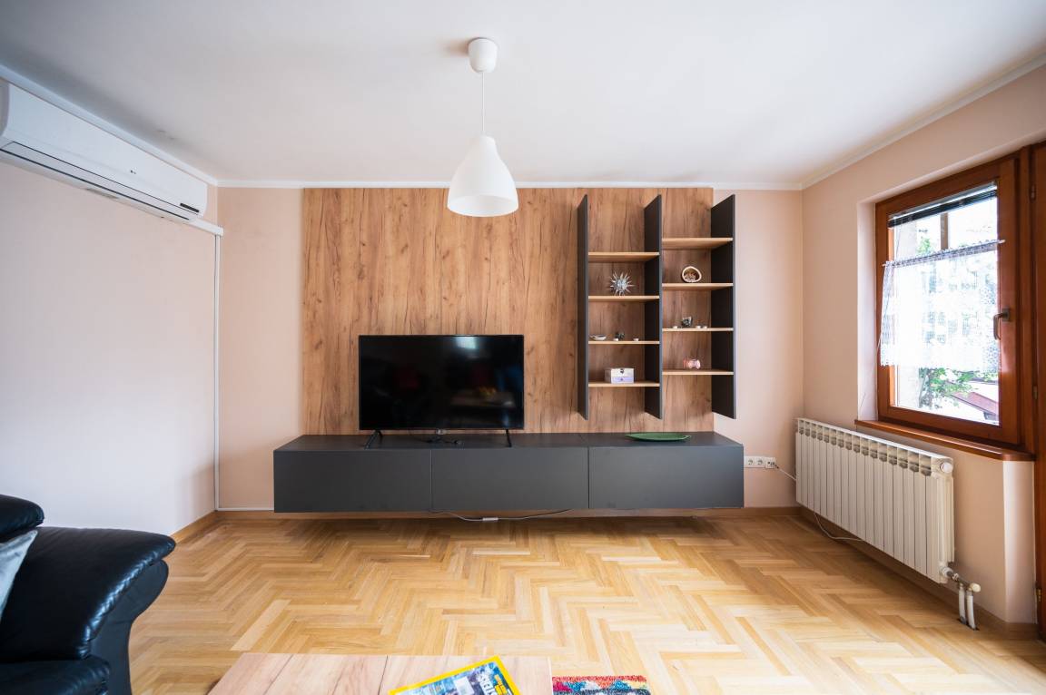 86 M² Apartment ∙ 2 Bedrooms ∙ 6 Guests - Saraybosna