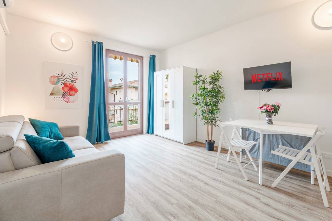 30 M² Studio Flat ∙ 1 Bedroom ∙ 2 Guests - Sirmione