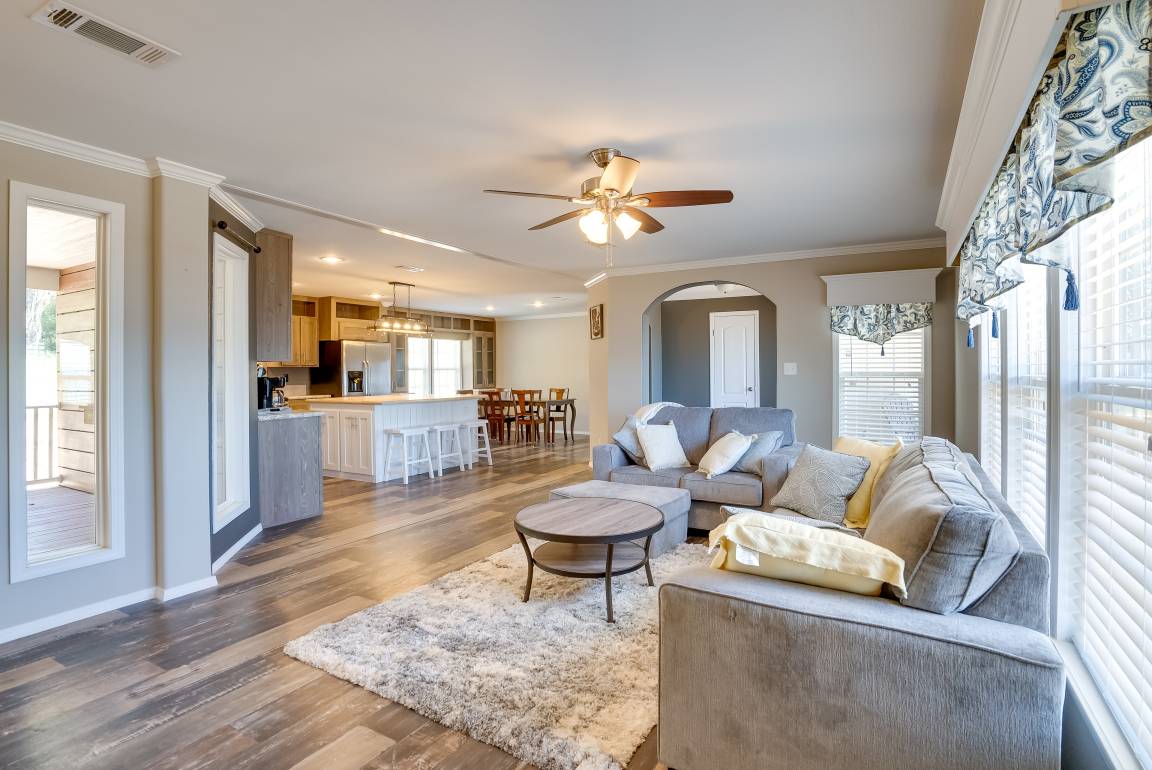 222 M² House ∙ 3 Bedrooms ∙ 11 Guests - Louisiana