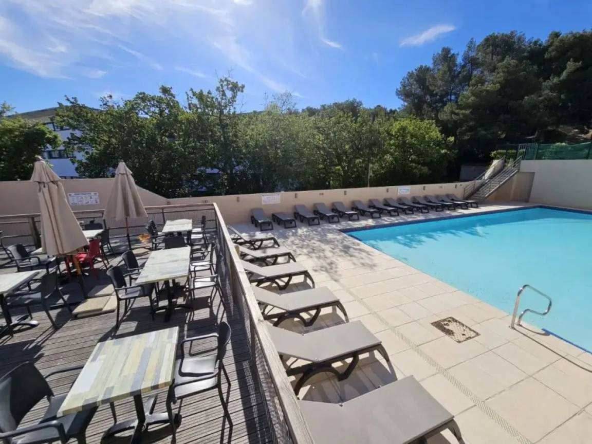 25 M² Chalet ∙ 2 Chambres ∙ 5 Personnes - Saint-Mandrier-sur-Mer