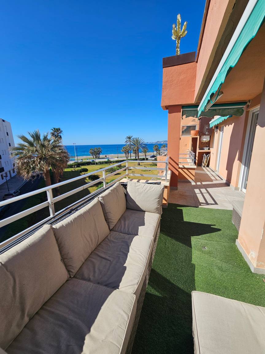 70 M² Apartment ∙ 2 Bedrooms ∙ 4 Guests - Salobreña