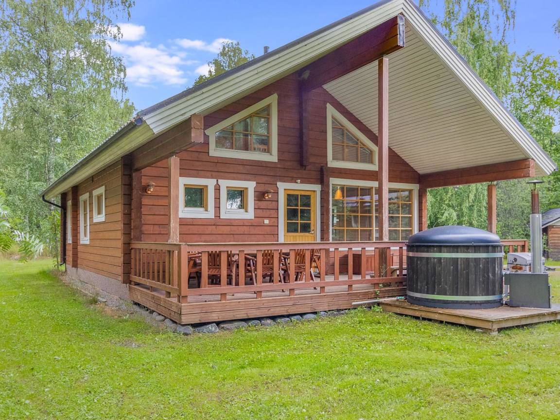 112 M² House ∙ 3 Bedrooms ∙ 12 Guests - Pori