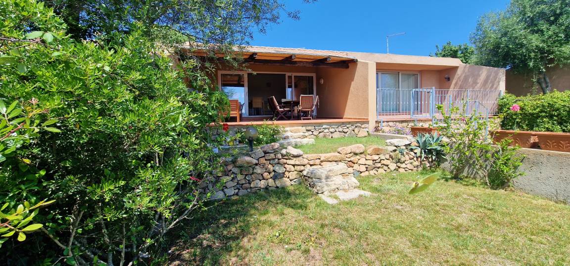 100 M² Villa ∙ 3 Slaapkamers ∙ 6 Gasten - Arzachena