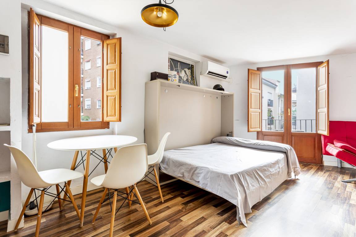 25 M² Studio Flat ∙ 1 Bedroom ∙ 2 Guests - Valencia