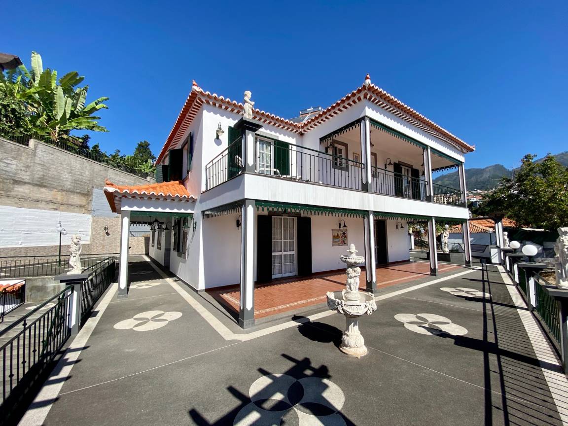 220 M² Villa ∙ 4 Schlafzimmer ∙ 8 Gäste - Funchal