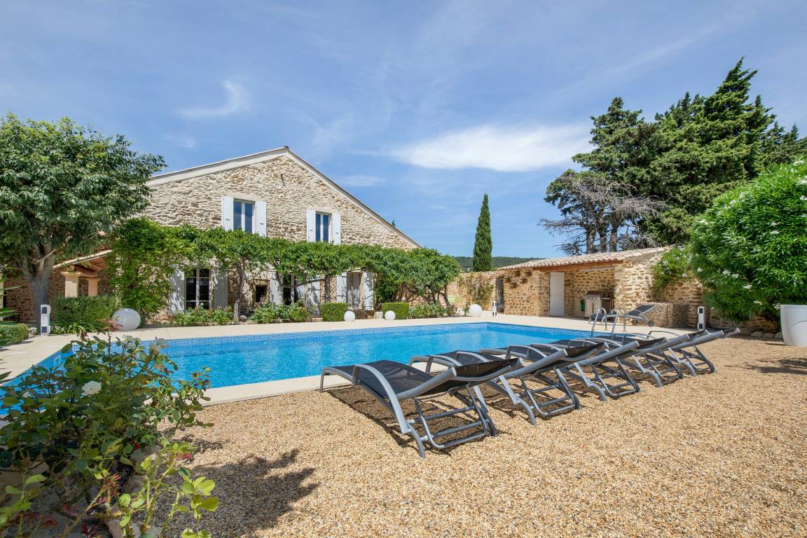 350 M² Villa ∙ 5 Chambres ∙ 10 Personnes - Orange
