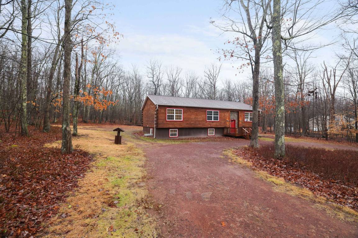 Apartment ∙ 6 Bedrooms ∙ 14 Guests - Lausanne Township