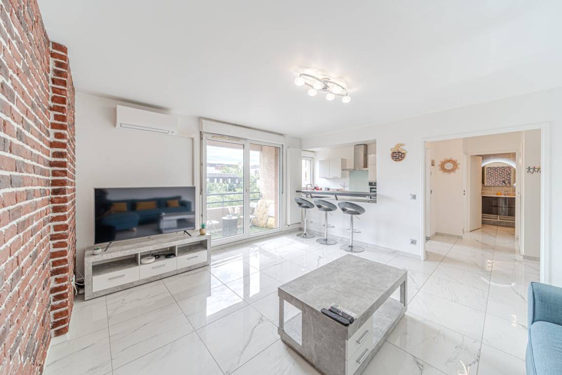 50 M² Apartment ∙ 1 Bedroom ∙ 50 Guests - Lyon