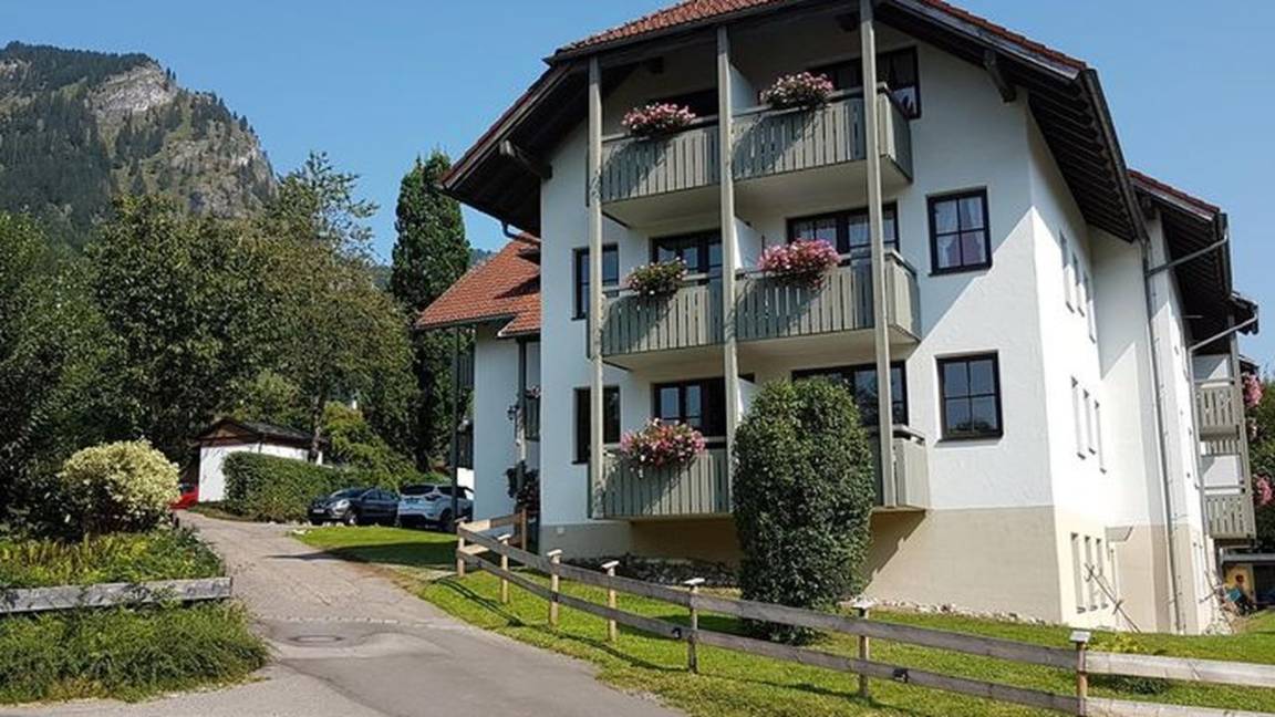 50 M² Ferienwohnung ∙ 2 Schlafzimmer ∙ 4 Gäste - Sonthofen