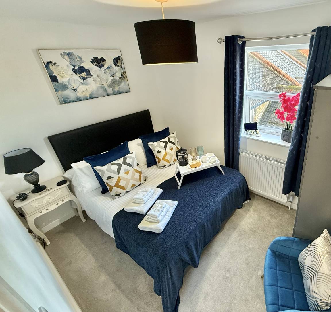 Apartment ∙ 1 Bedroom ∙ 4 Guests - Watford