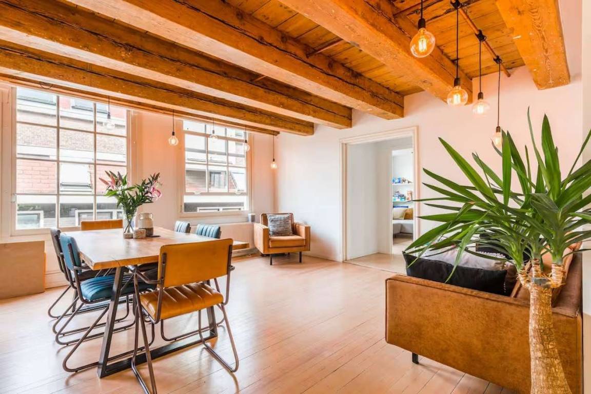 74 M² Apartamento ∙ 2 Habitaciones ∙ 4 Huéspedes - Ámsterdam