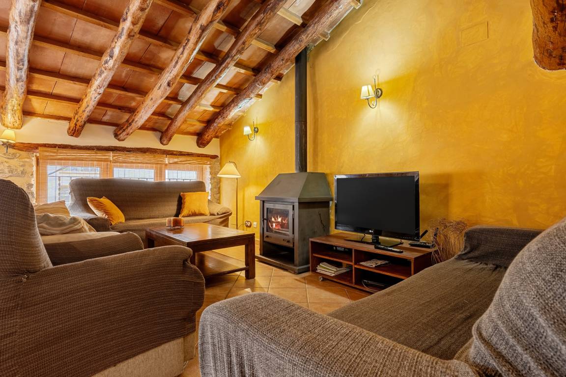 215 M² Maison De Vacances ∙ 4 Chambres ∙ 13 Personnes - Bot