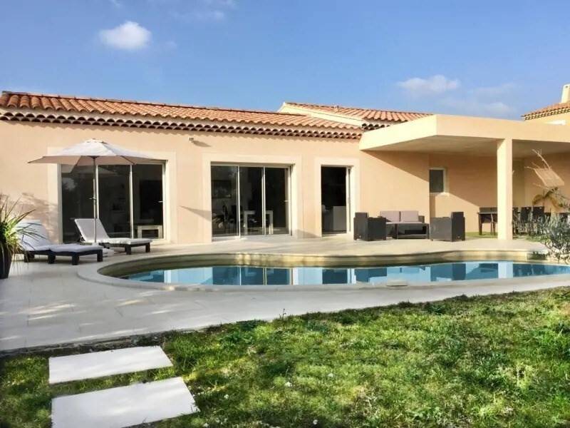 120 M² Villa ∙ 2 Chambres ∙ 4 Personnes - Eyguières