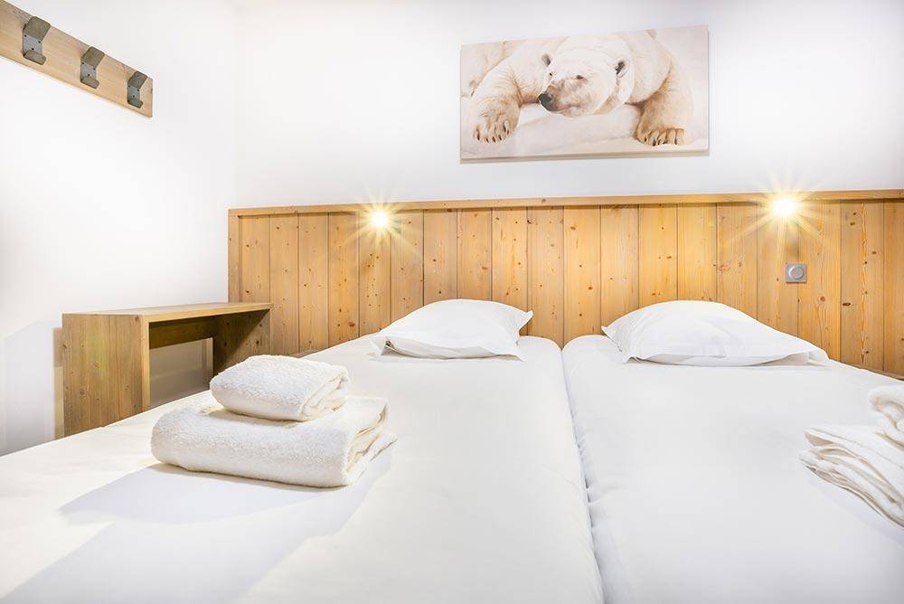 198 M² Apartment ∙ 8 Bedrooms ∙ 20 Guests - La Thuile