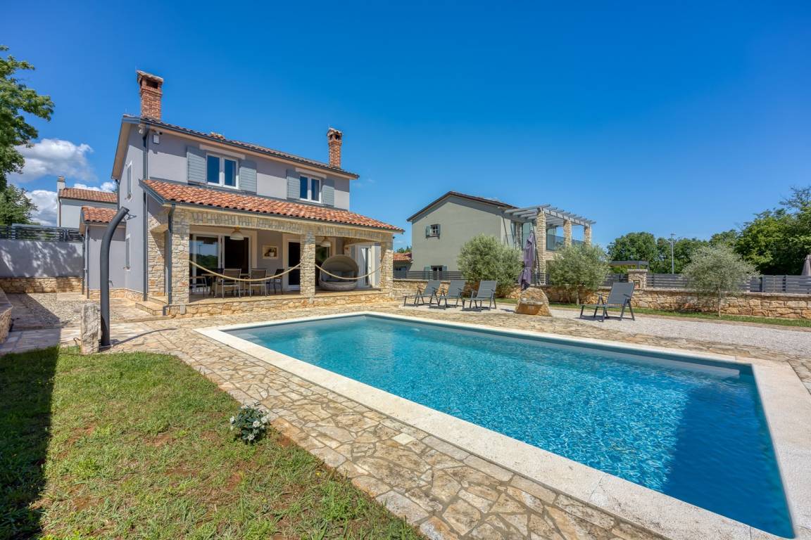 165 M² Villa ∙ 3 Slaapkamers ∙ 6 Gasten - Rovinj