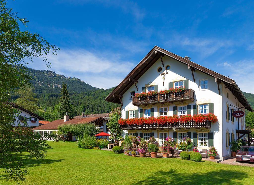 Hotel ∙ 1 Bedroom ∙ 2 Guests - Oberammergau
