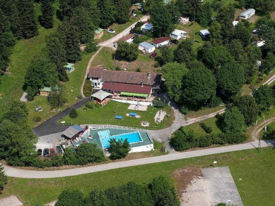 30 M² Caravan ∙ 3 Bedrooms ∙ 8 Guests - Isere