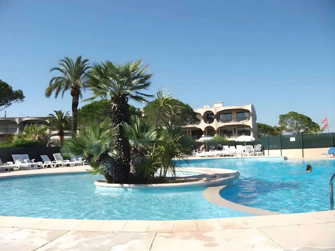 30 M² Studio Flat ∙ 2 Guests - Villeneuve-Loubet