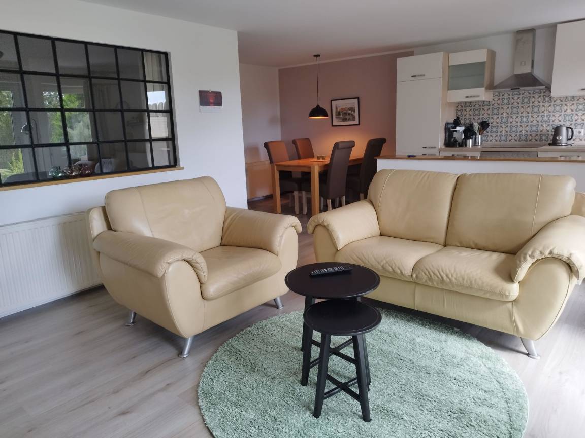 58 M² Ferienwohnung ∙ 2 Schlafzimmer ∙ 3 Gäste - Leer (Ostfriesland)
