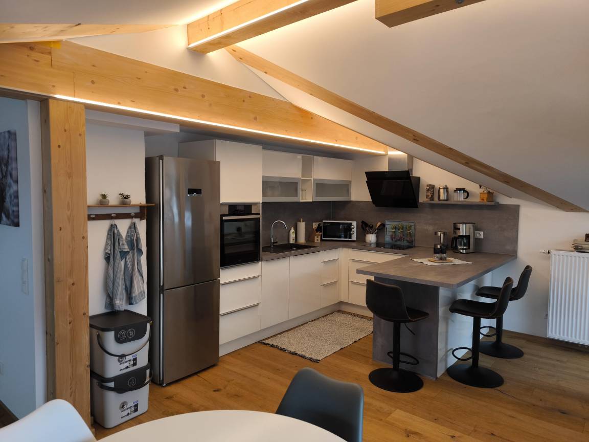 68 M² Ferienwohnung ∙ 1 Schlafzimmer ∙ 2 Gäste - Hinterstein