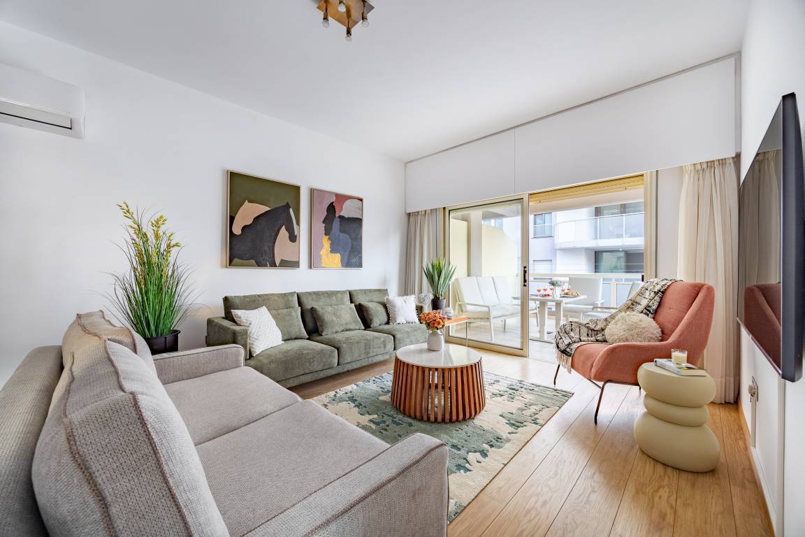 140 M² Apartment ∙ 4 Bedrooms ∙ 8 Guests - 賽普勒斯