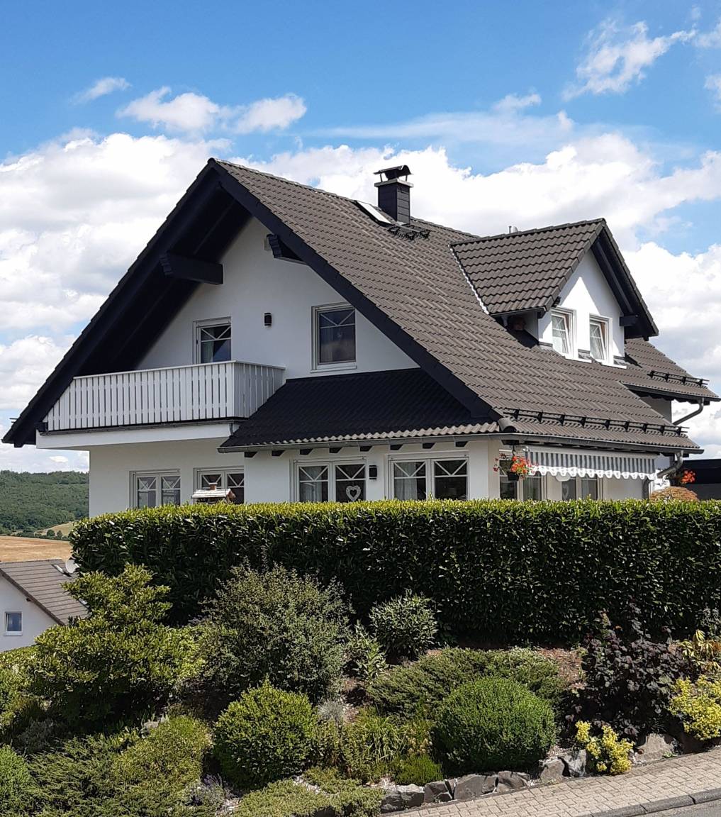 60 M² Ferienwohnung ∙ 1 Schlafzimmer ∙ 2 Gäste - Netphen