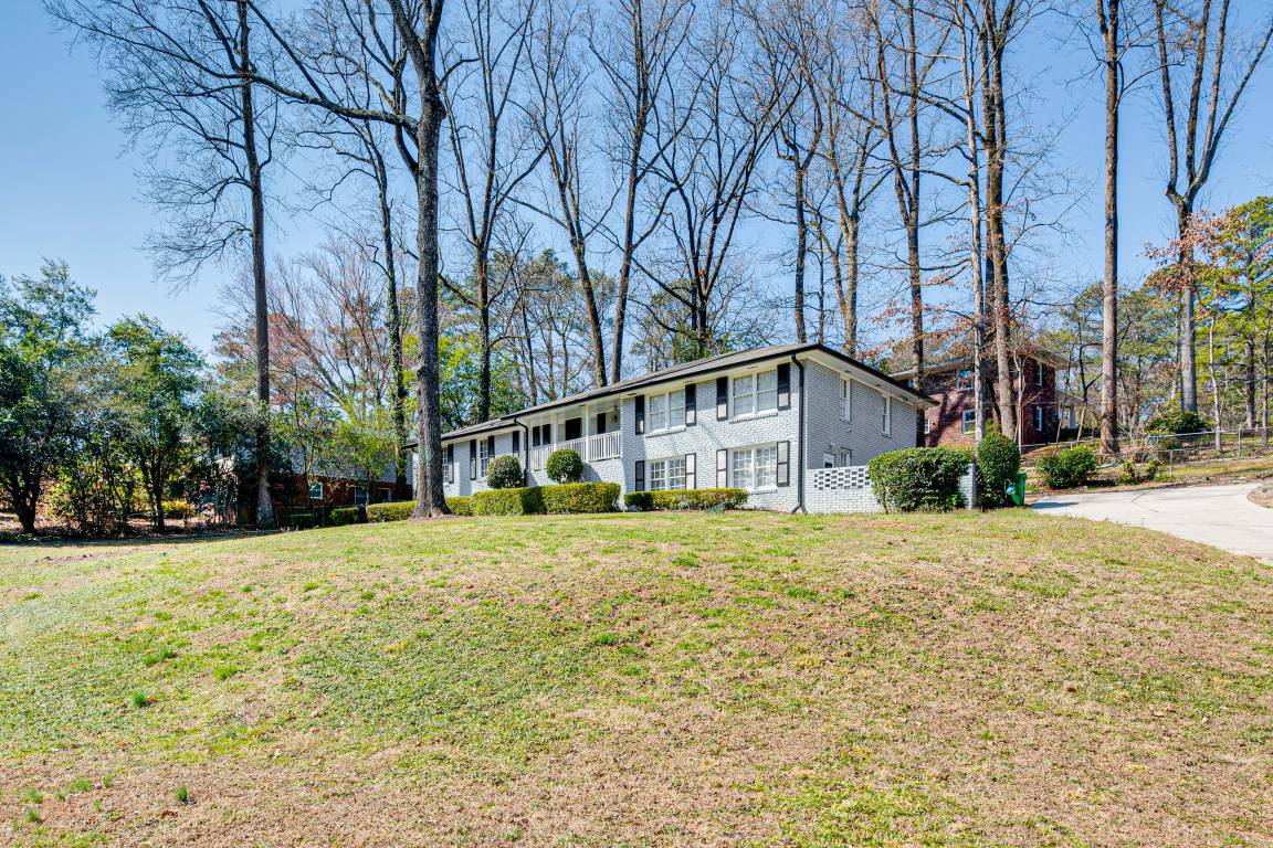 167 M² House ∙ 3 Bedrooms ∙ 9 Guests - Decatur, GA
