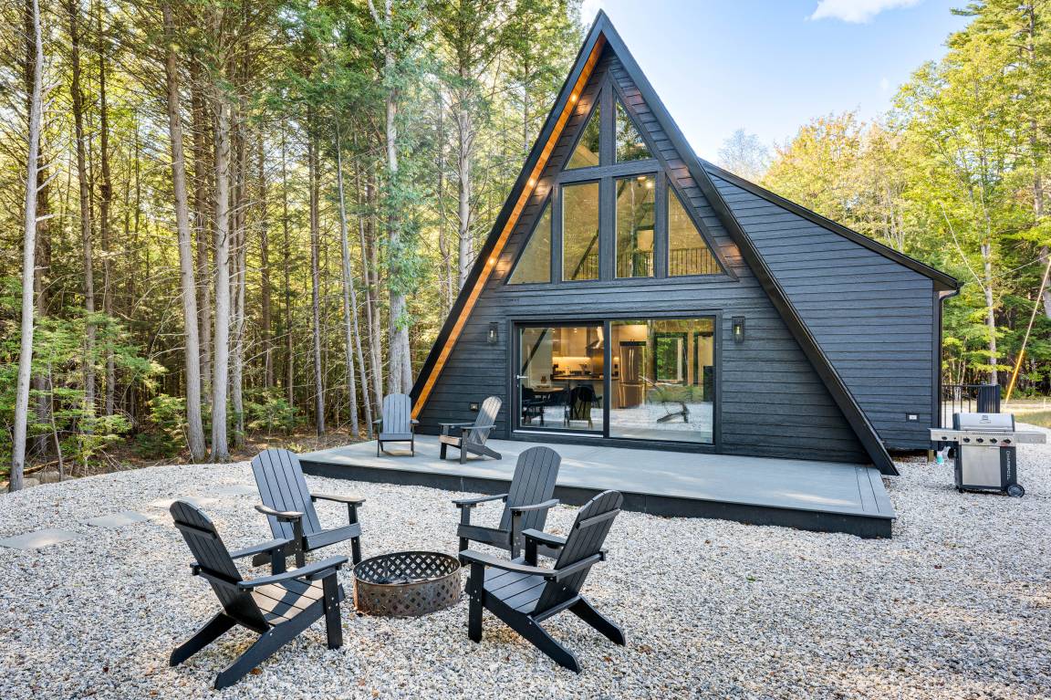 139 M² House ∙ 3 Bedrooms ∙ 6 Guests - Grafton, NH