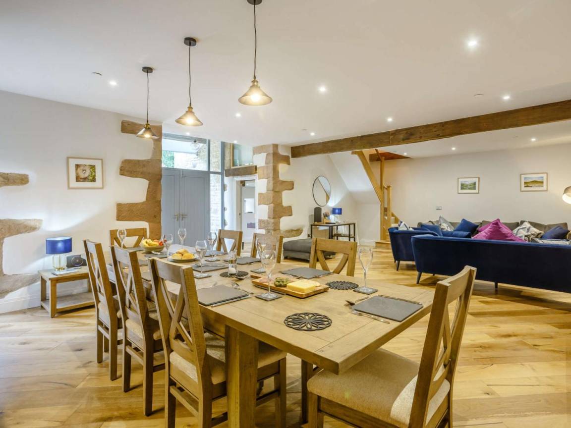 Cottage ∙ 4 Bedrooms ∙ 8 Guests - Skipton