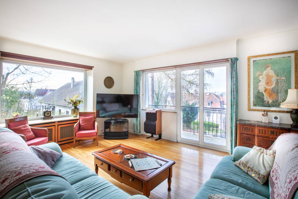 134 M² Maison De Vacances ∙ 3 Chambres ∙ 6 Personnes - Mulhouse
