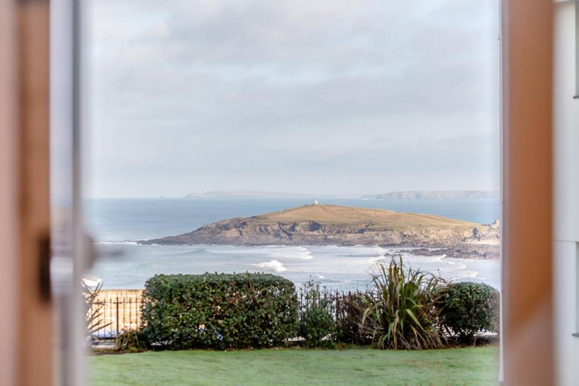 Apartment ∙ 2 Bedrooms ∙ 4 Guests - Pentire