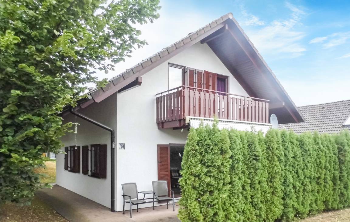 105 M² Ferienhaus ∙ 4 Schlafzimmer ∙ 7 Gäste - Frielendorf