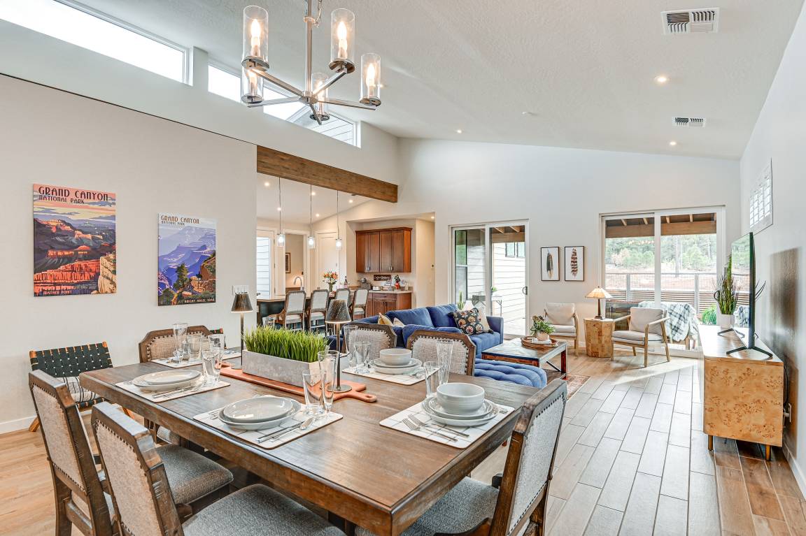 167 M² House ∙ 3 Bedrooms ∙ 8 Guests - Flagstaff, AZ