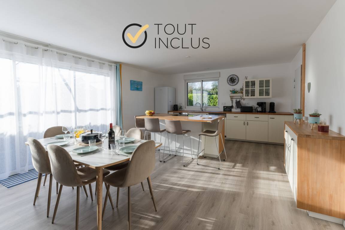 90 M² Appartement ∙ 3 Chambres ∙ 6 Personnes - Ploudalmézeau