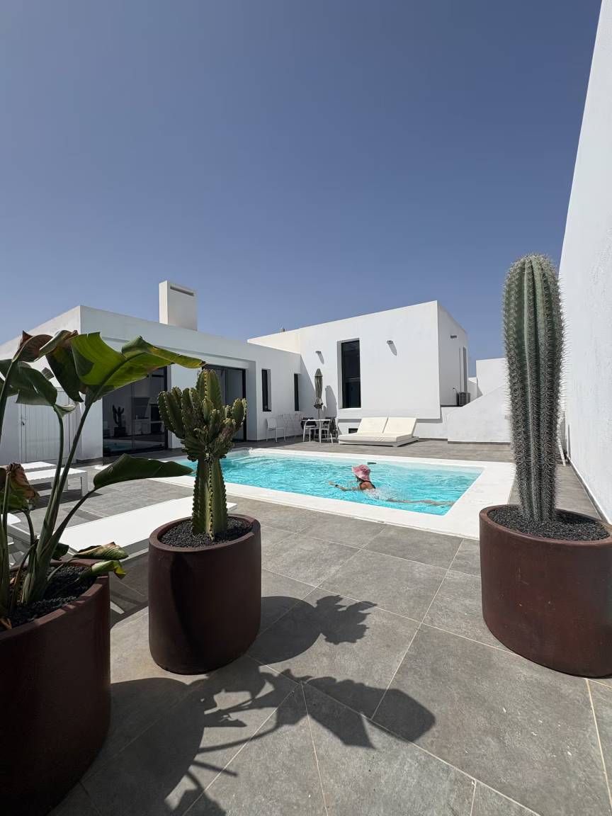 Villa ∙ 3 Bedrooms ∙ 1 Guest - Costa Teguise