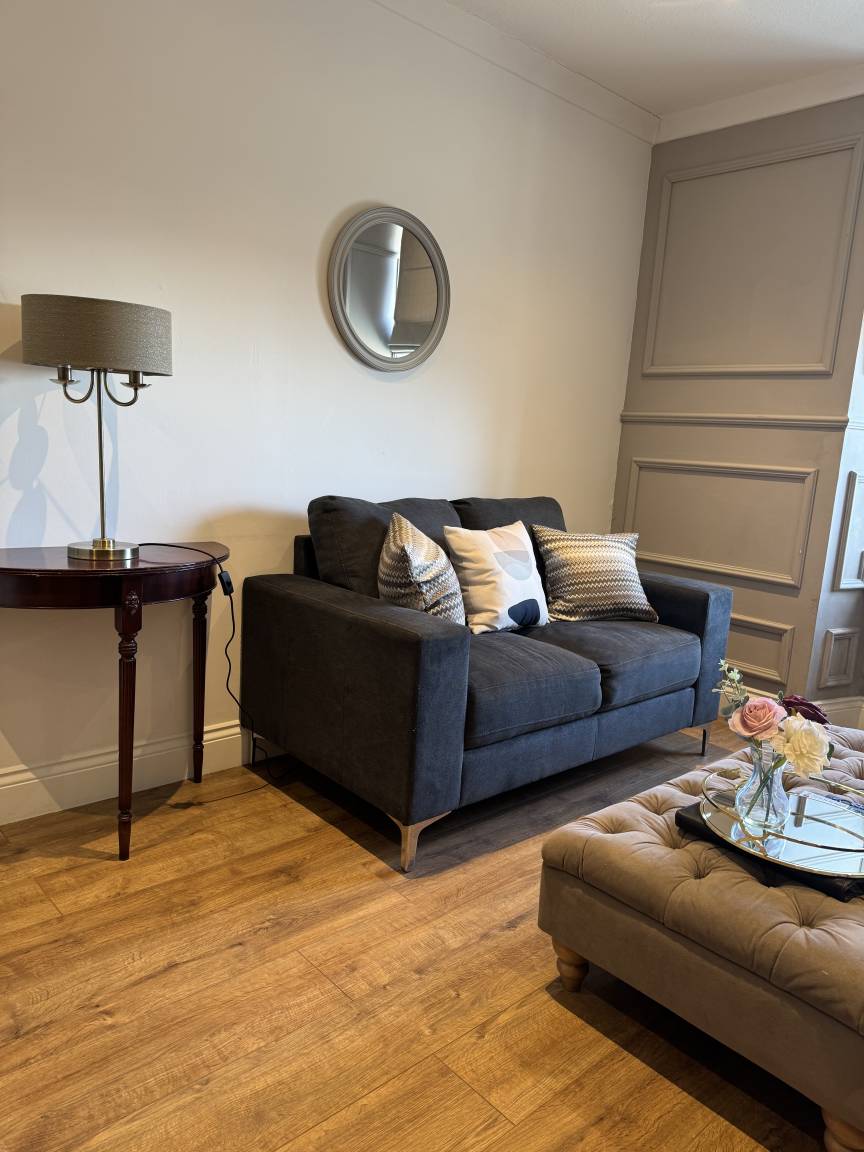 Ferienwohnung ∙ 2 Schlafzimmer ∙ 4 Gäste - Dundee