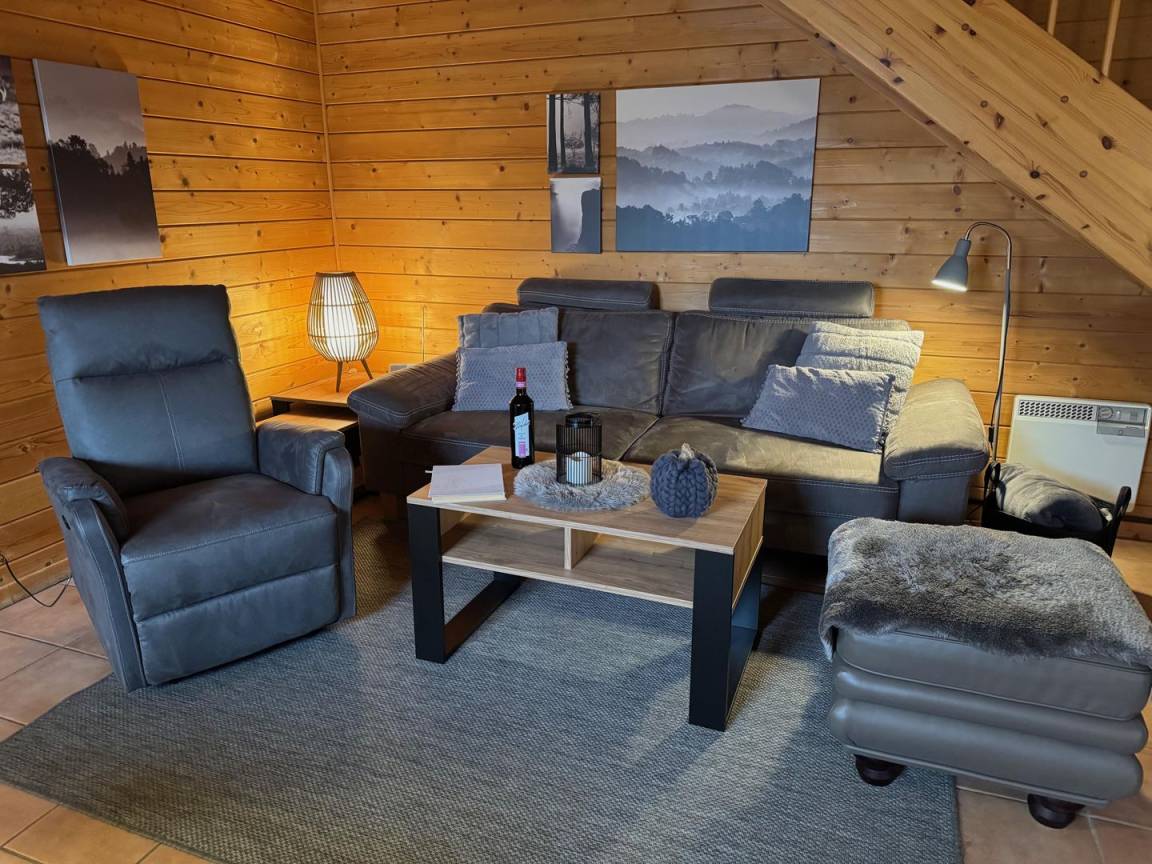 74 M² Ferienhaus ∙ 2 Schlafzimmer ∙ 4 Gäste - Hasselfelde