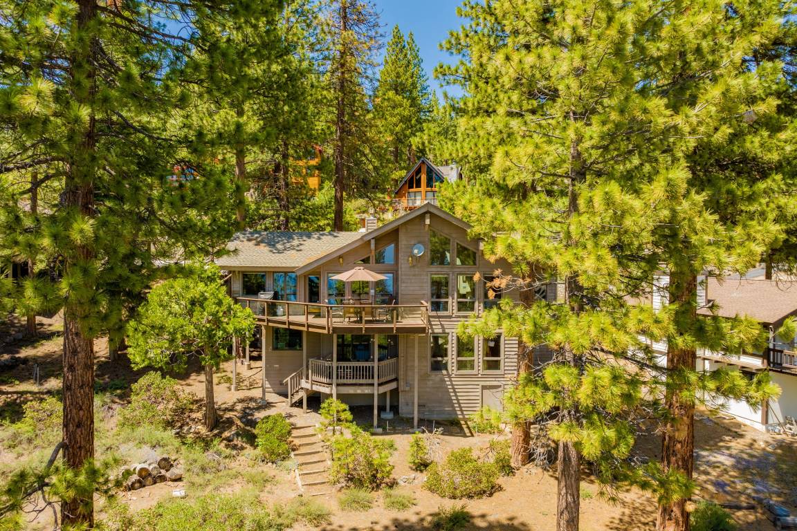 291 M² House ∙ 4 Bedrooms ∙ 8 Guests - Incline Village
