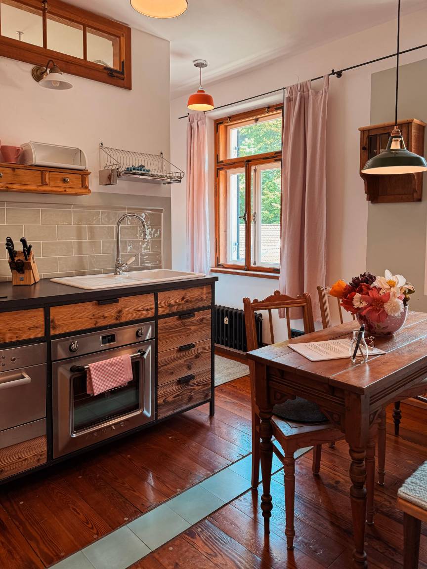 36 M² Ferienwohnung ∙ 1 Schlafzimmer ∙ 2 Gäste - Lenggries