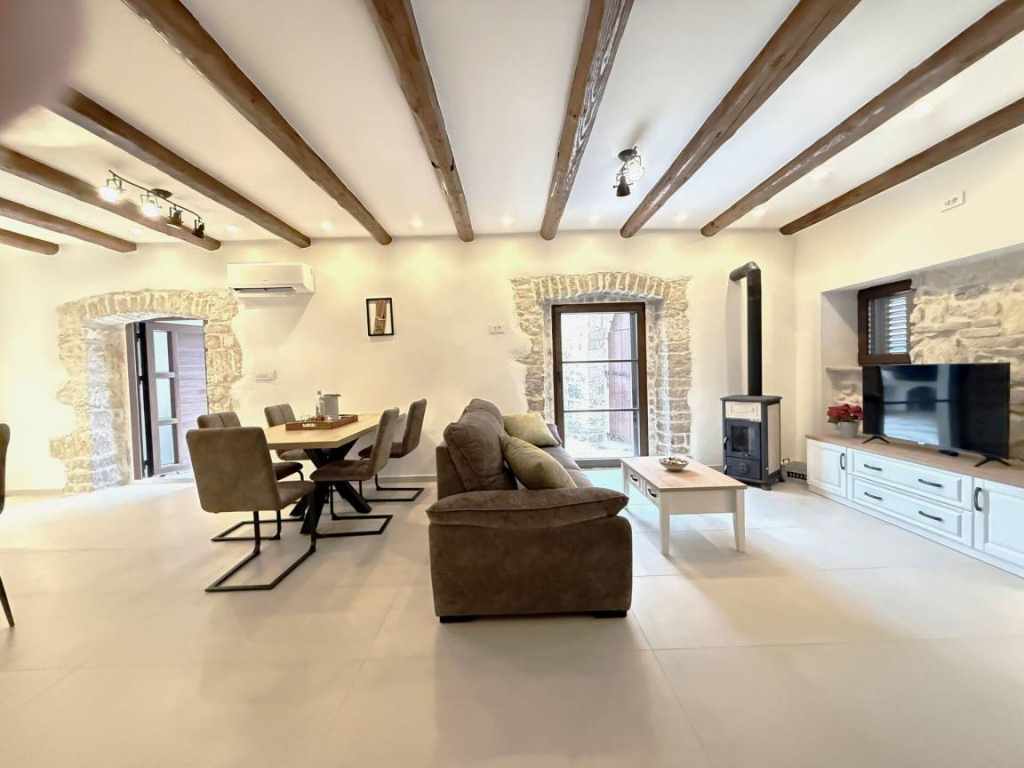 90 M² Villa Vacanza ∙ 2 Camere Da Letto ∙ 4 Ospiti - Rakalj