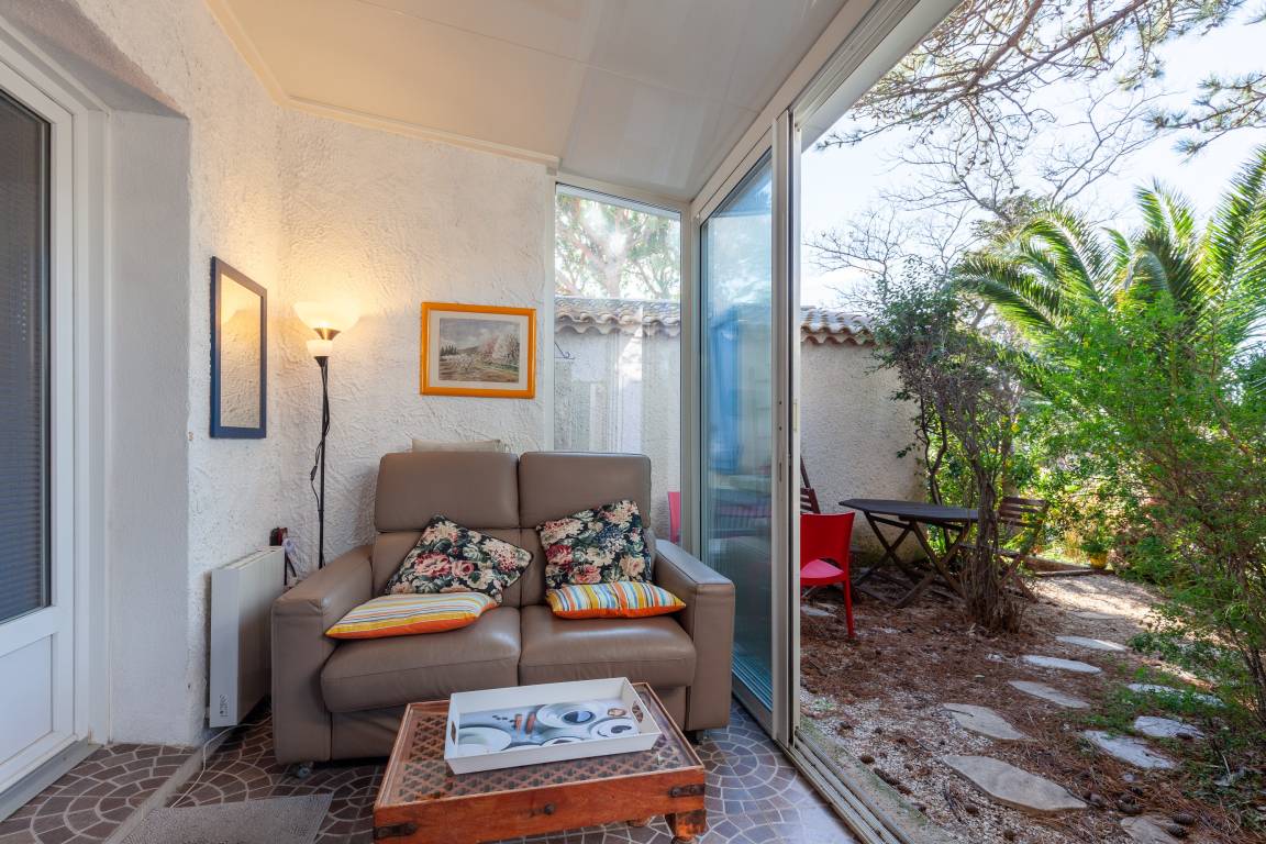 19 M² Chambre D'hôtes ∙ 1 Chambre ∙ 2 Personnes - Sausset-les-Pins