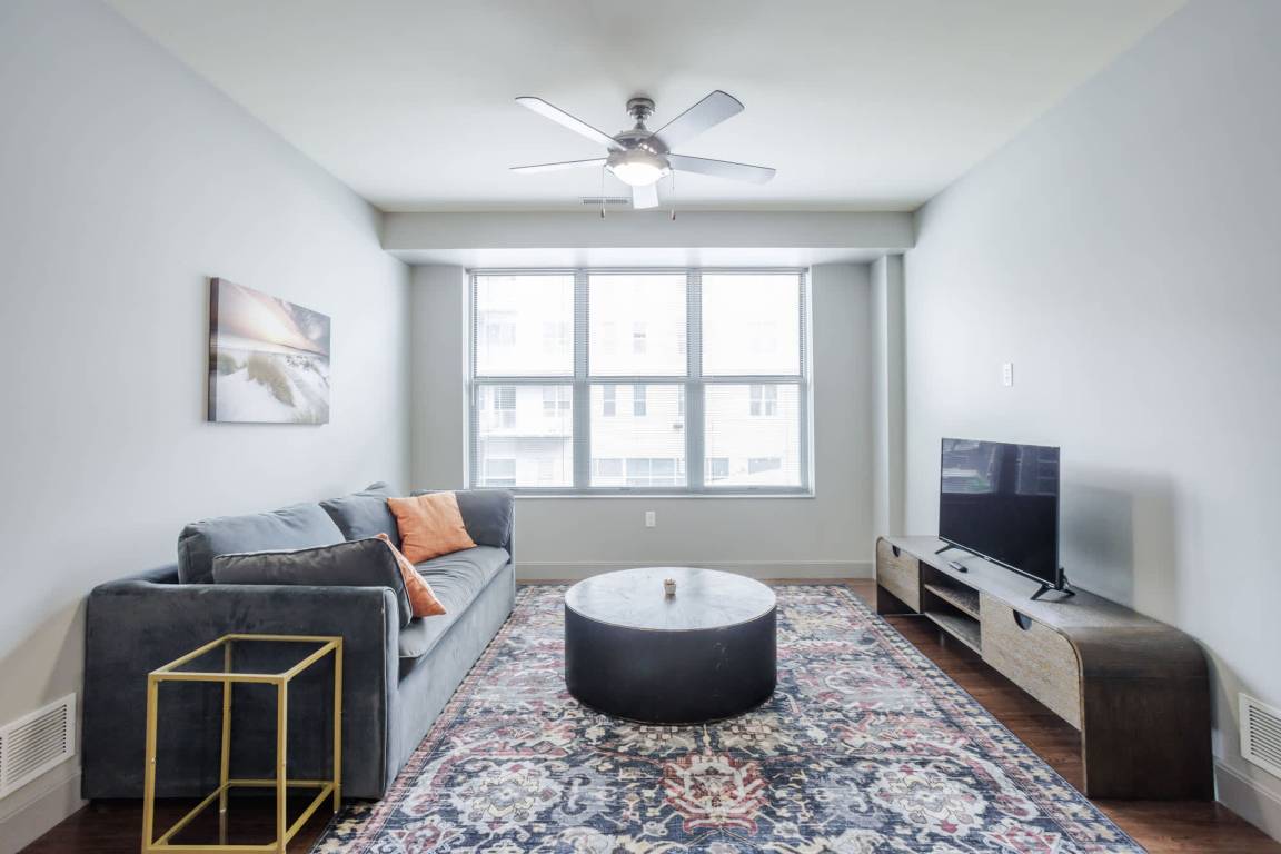 Apartment ∙ 2 Bedrooms ∙ 5 Guests - Lake, Covington